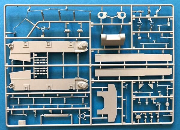 Zvezda M4A2 Sherman Review - Brief History and Unboxing – Hobbyzero