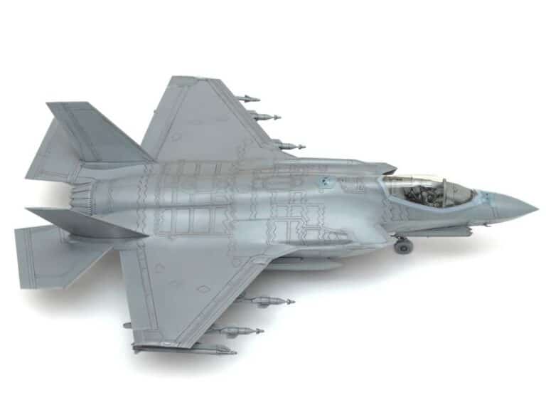 Tamiya 1/48 Scale Lockheed Martin F-35A Lightning II New Video! – Hobbyzero
