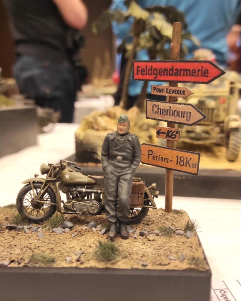 Photos from 8th The World in Scale Model Show – Hobbyzero