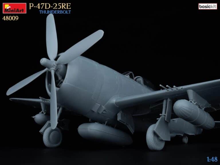 MiniArt's P-47D-25-RE in 1/48 scale take a look at form... – Hobbyzero