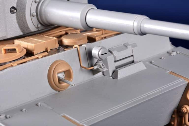 Trumpeter Shocks Modelers with Tiger I Release – Hobbyzero