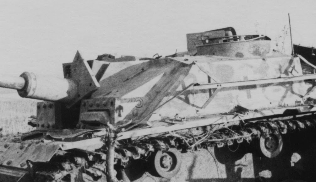 MiniArt's 72nd scale Sturmgeschutz III Ausf. G, April 1943 Alkett Prod ...