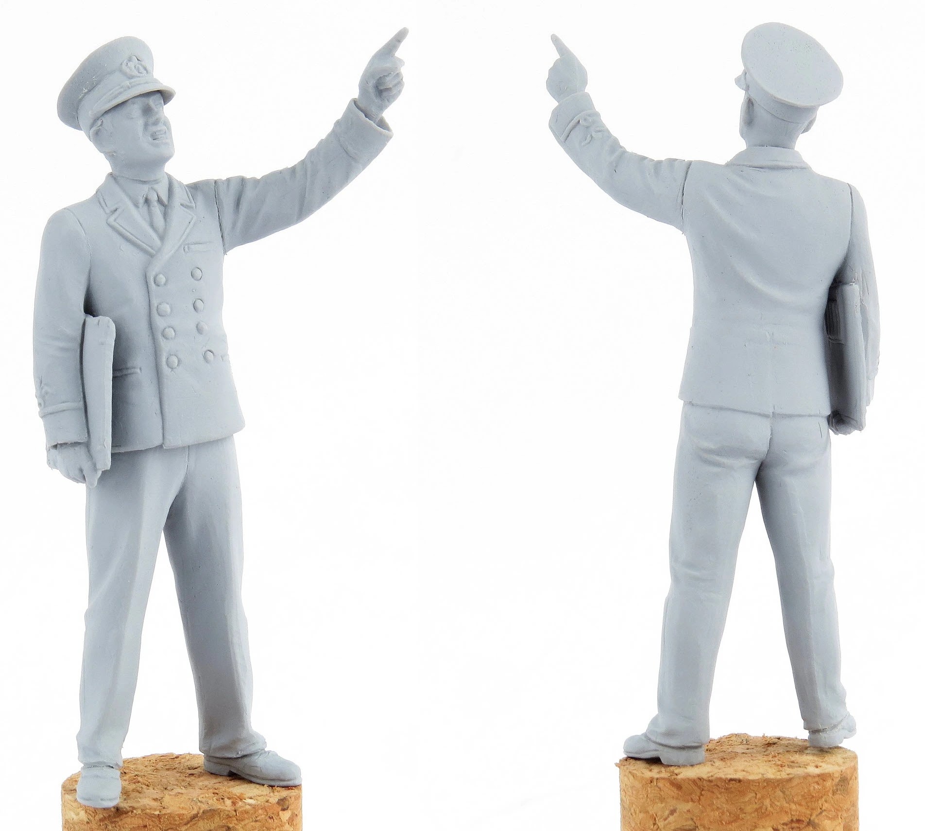 ICM's US WWII pilots of British Naval Aviation at 48th scale. – Hobbyzero