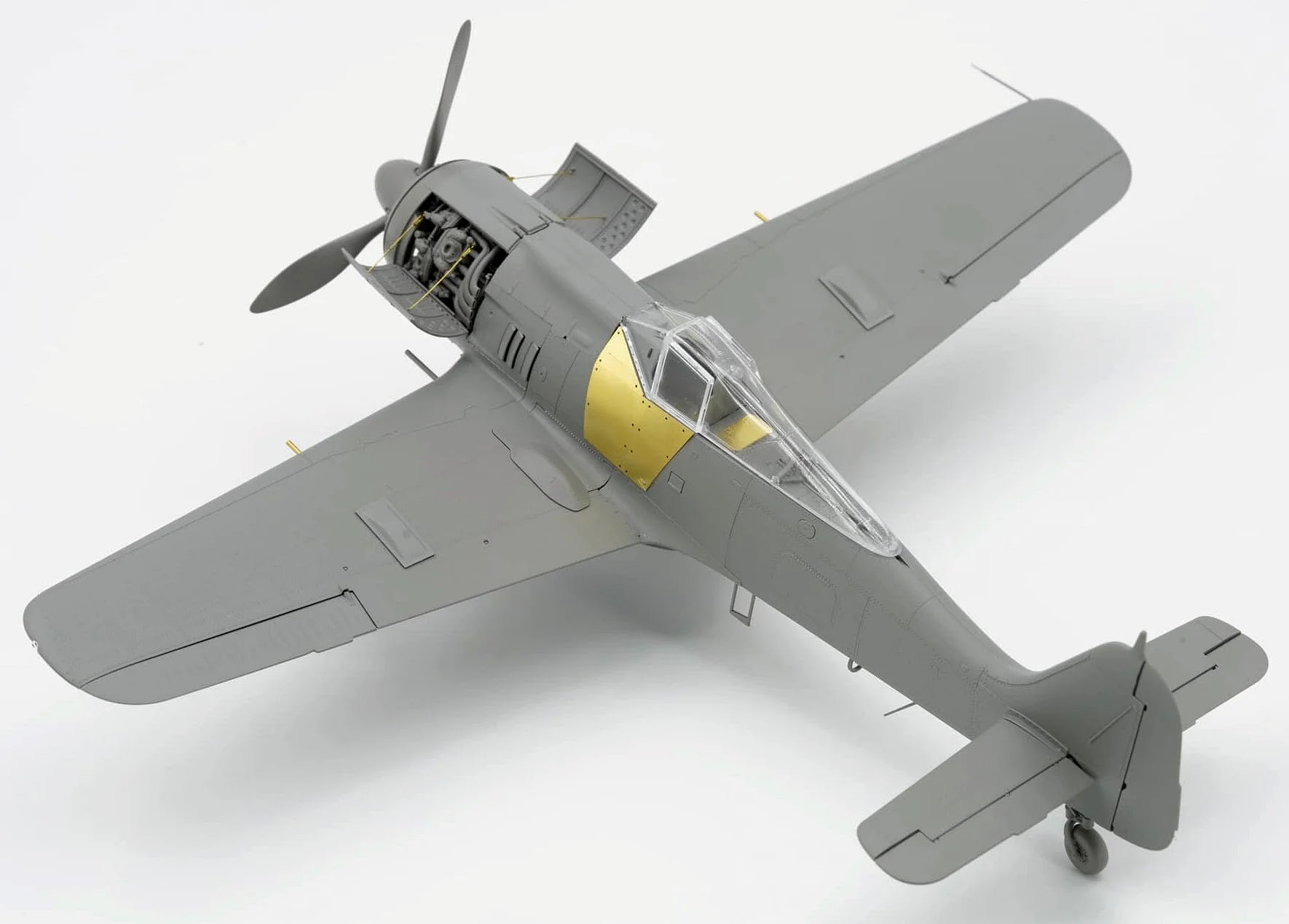 The Border Model Fw 190 A-8 in 35th Scale – Hobbyzero